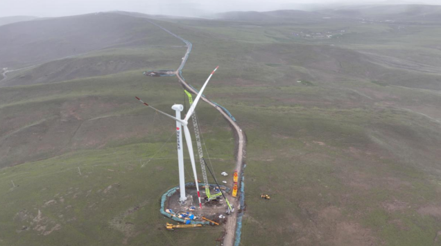 CHN Energy Completed Installation of the First Turbine of Xizang’s ...